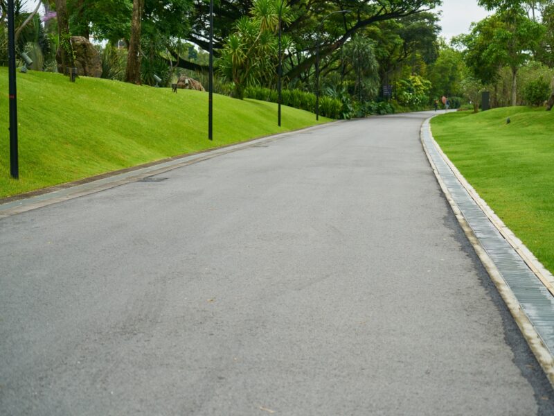 What Are The Most Common Types of Concrete Driveways? [And How To ...